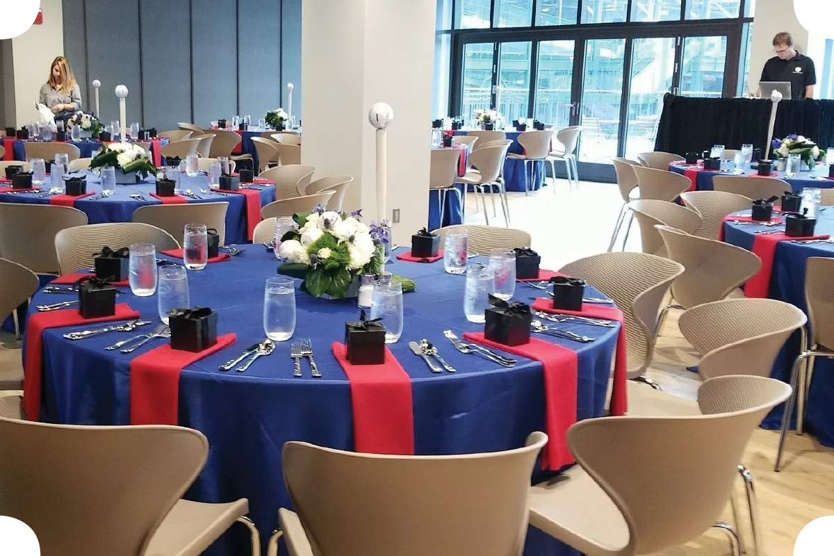 Seasonal | Holiday Party Venues Chicago | Wrigley Field : Wrigley Field ... Seasonal | Holiday Party Venues Chicago | Wrigley Field : Wrigley Field ...